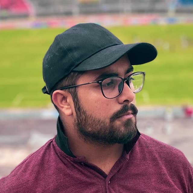 Hamza Ihsan: Web Dev Portfolio